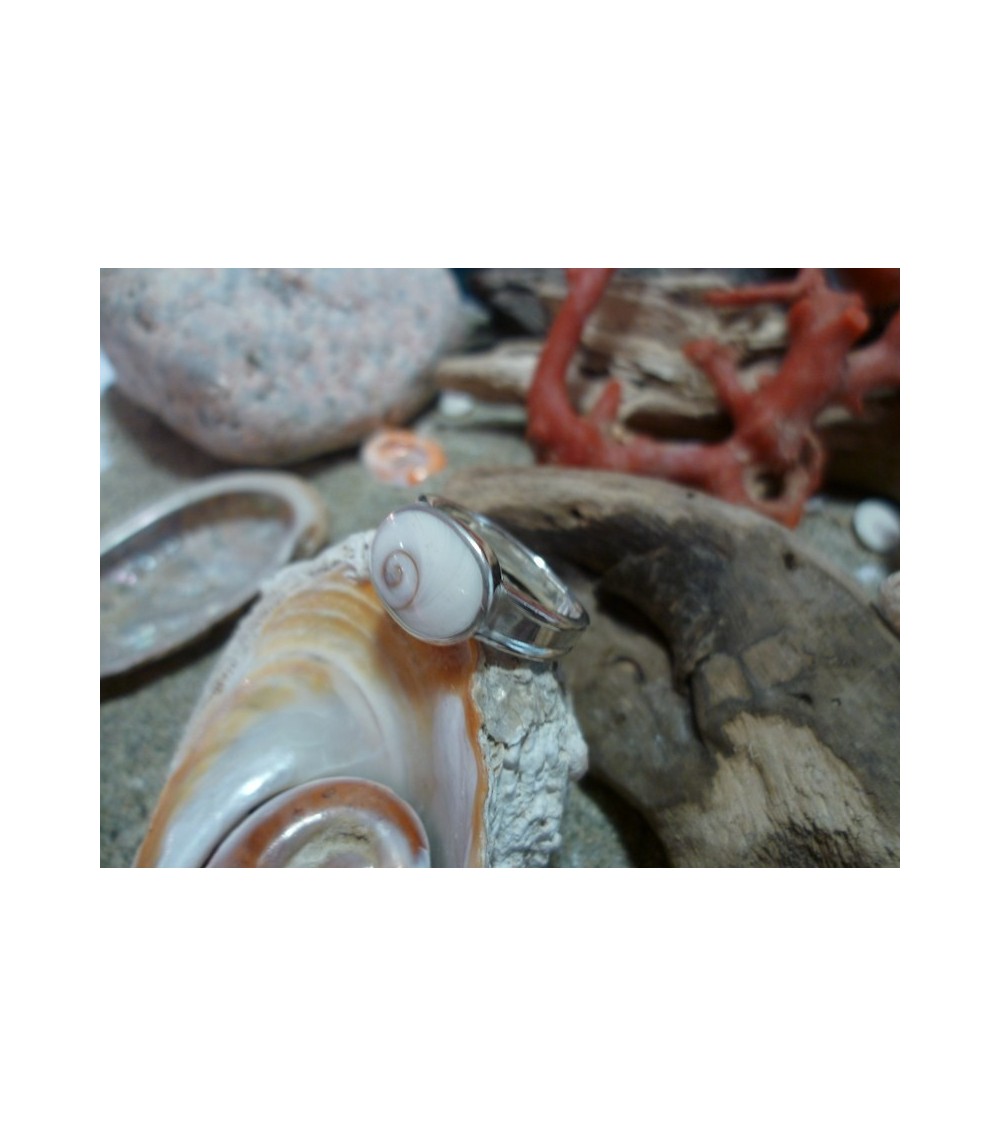 Sterling silver ring with the true Mediterranean Eye of Saint Lucia