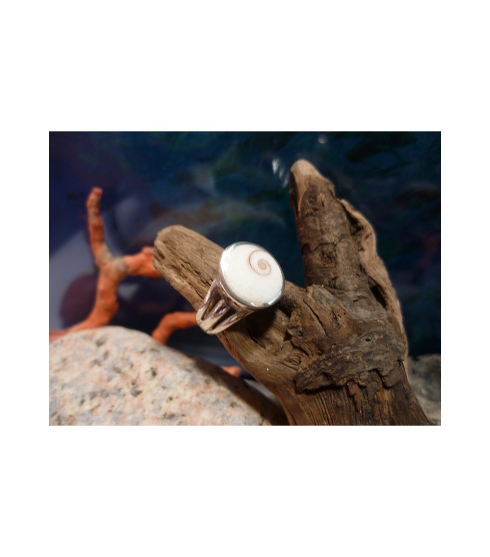 Sterling silver ring with the true Mediterranean Eye of Saint Lucia